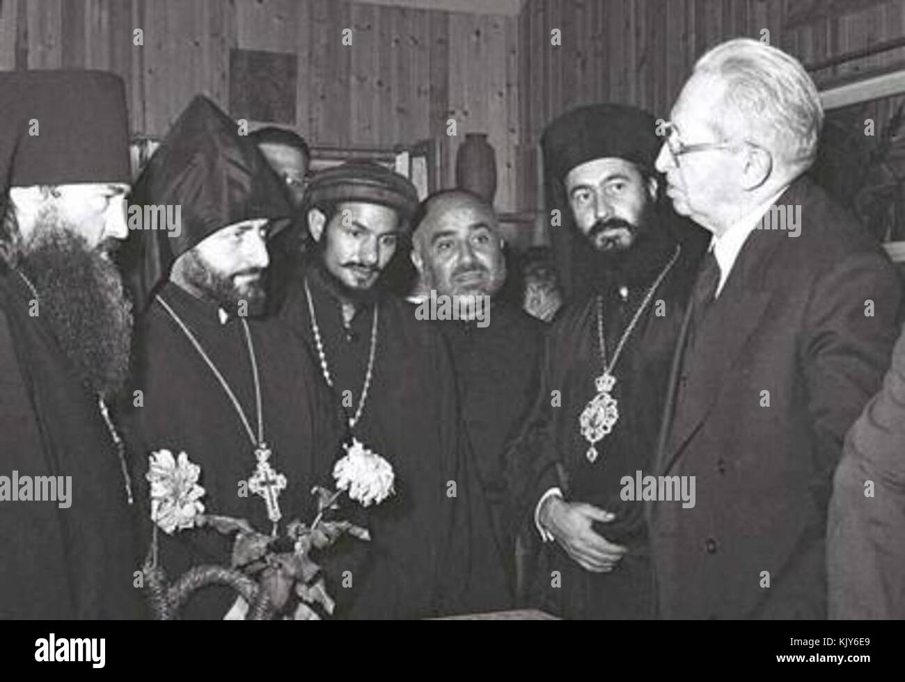 Ben Zvi Christian leader Israel 1958 Stock Photo - Alamy