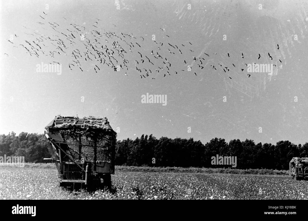 Machine agriculture Black and White Stock Photos & Images - Alamy