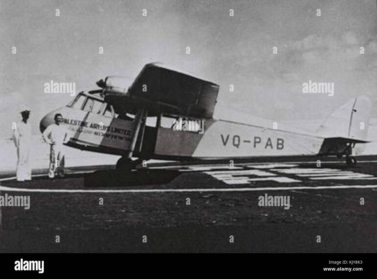 Pobjoy hi-res stock photography and images - Alamy