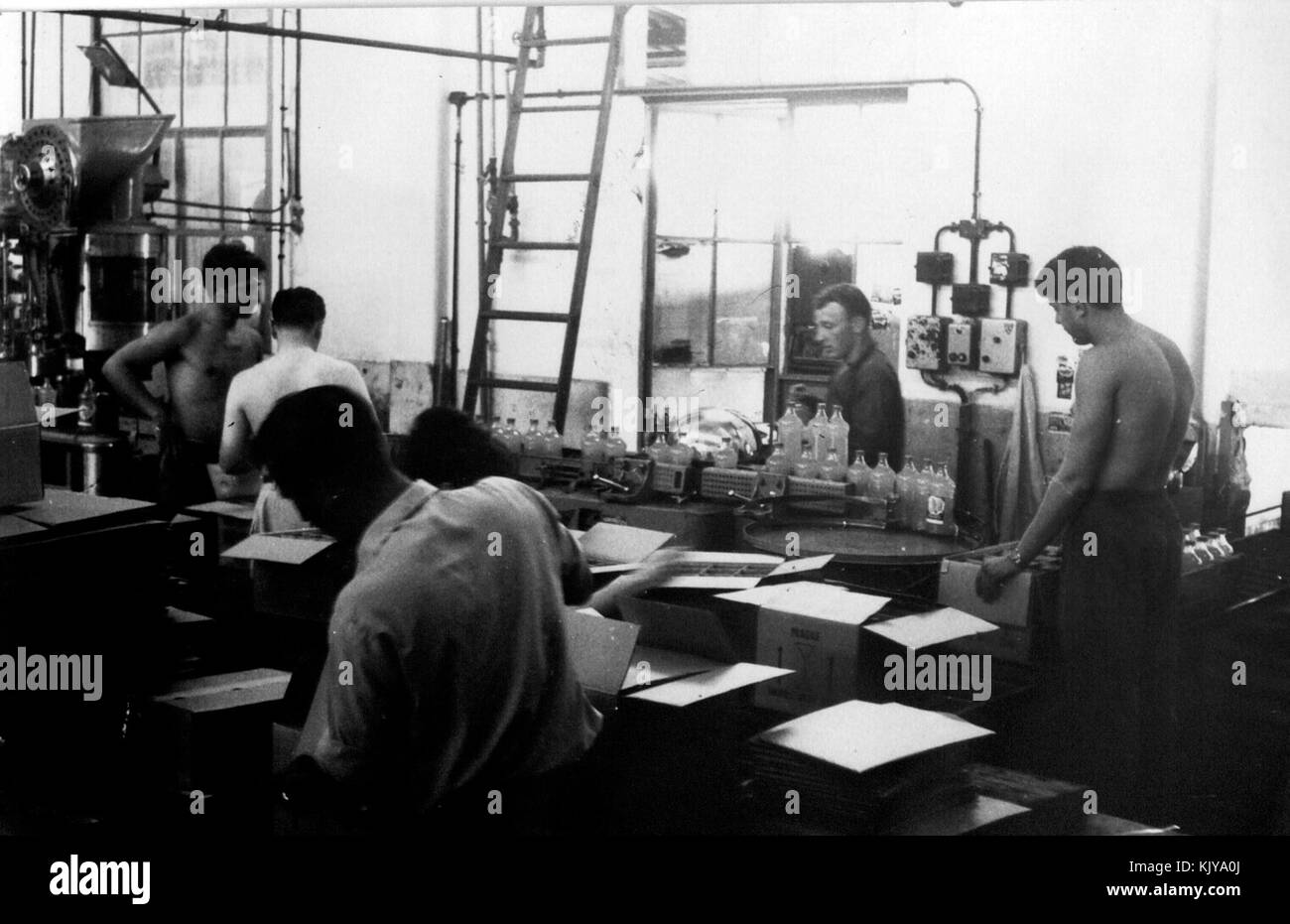 Israel 7981 Gan Samuel juice factory in 1955 Stock Photo - Alamy