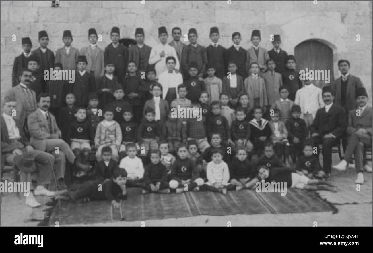 Arab school Black and White Stock Photos & Images - Alamy