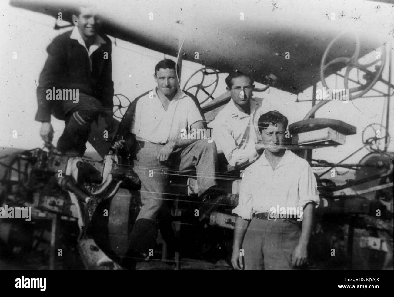 Israel 8164 Gan Samuel a new machine 1940 5 Stock Photo - Alamy