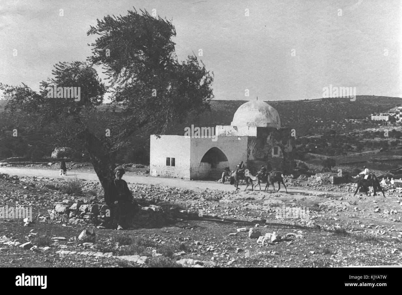 RACHEL'S TOMB ON THE ROAD TO BETHLEHEM FROM JERUSALEM, 1910 1920 Stock ...