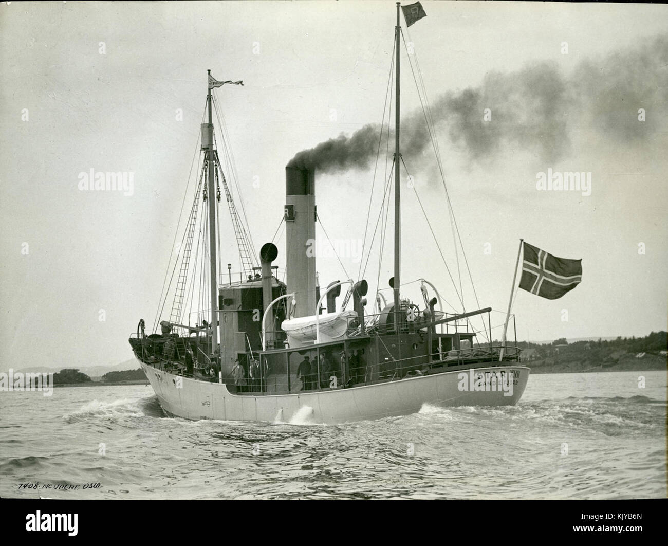 Star XVII whale catcher (NTM 86 2 1993 Stock Photo - Alamy
