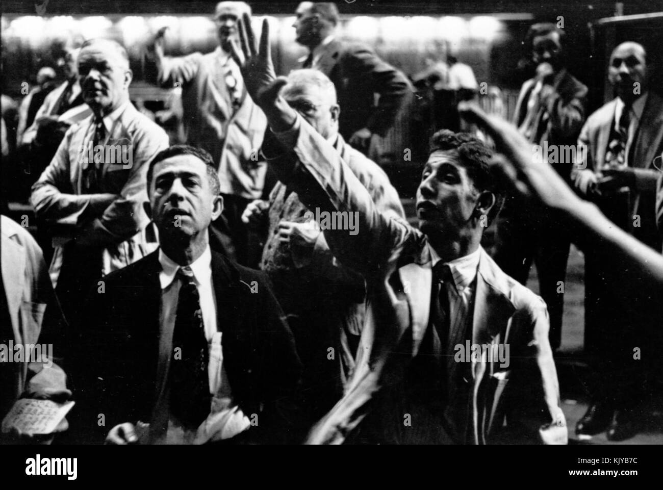 Board stock prices Black and White Stock Photos & Images - Alamy