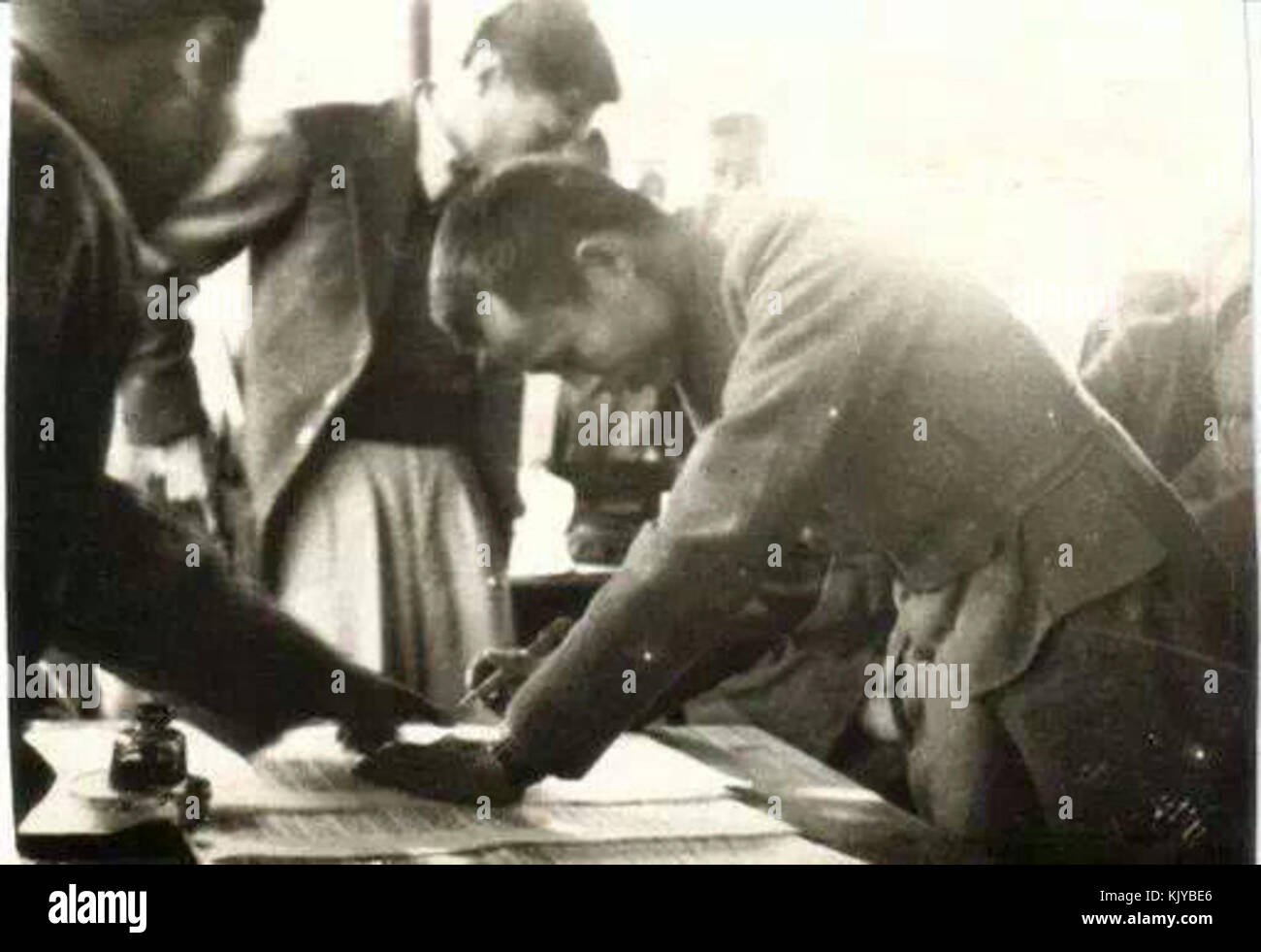 Panglong hi-res stock photography and images - Alamy