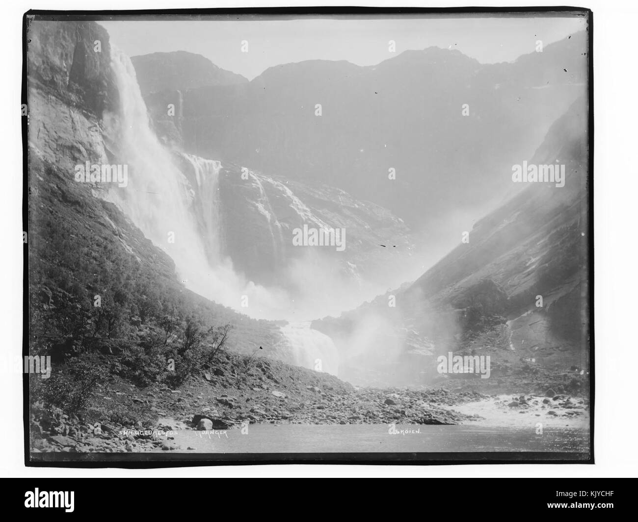 Skieggedalsfos Hardanger NB MS G4 0680 Stock Photo - Alamy