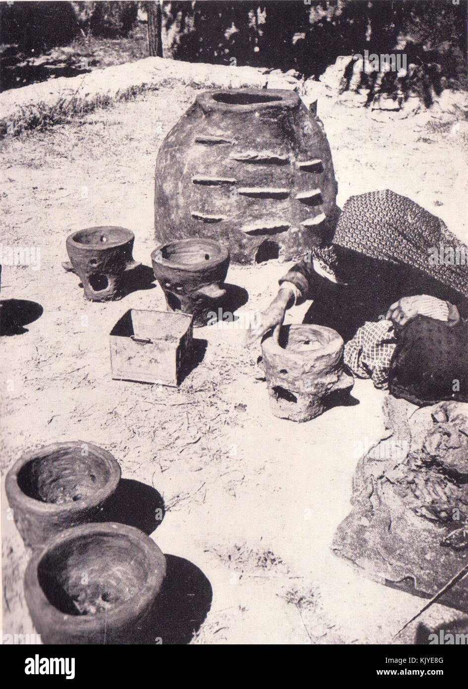 Clay stove 003 Stock Photo - Alamy