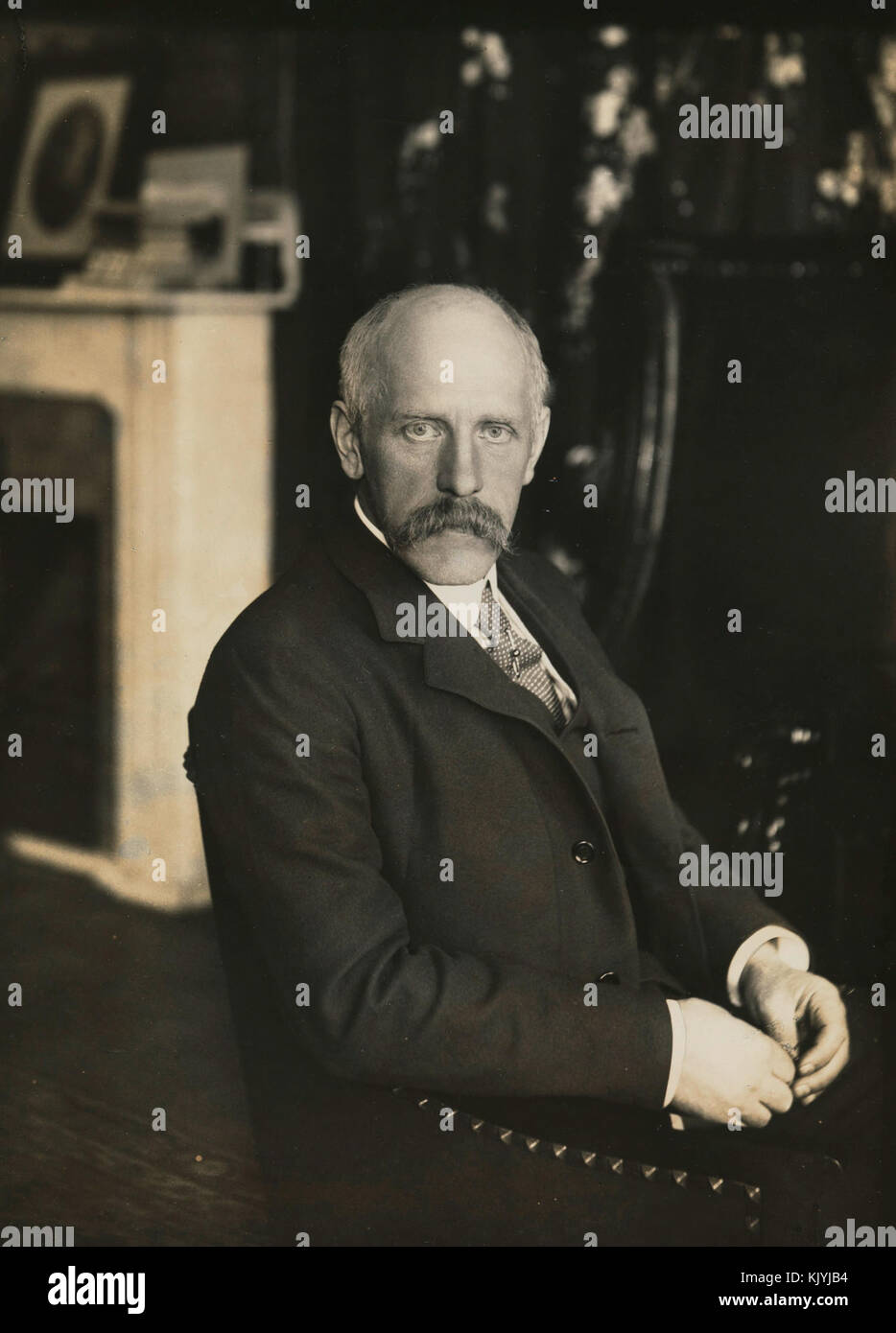 This image, identified as 'No nb bldsa q3f001,' appears to be an ...