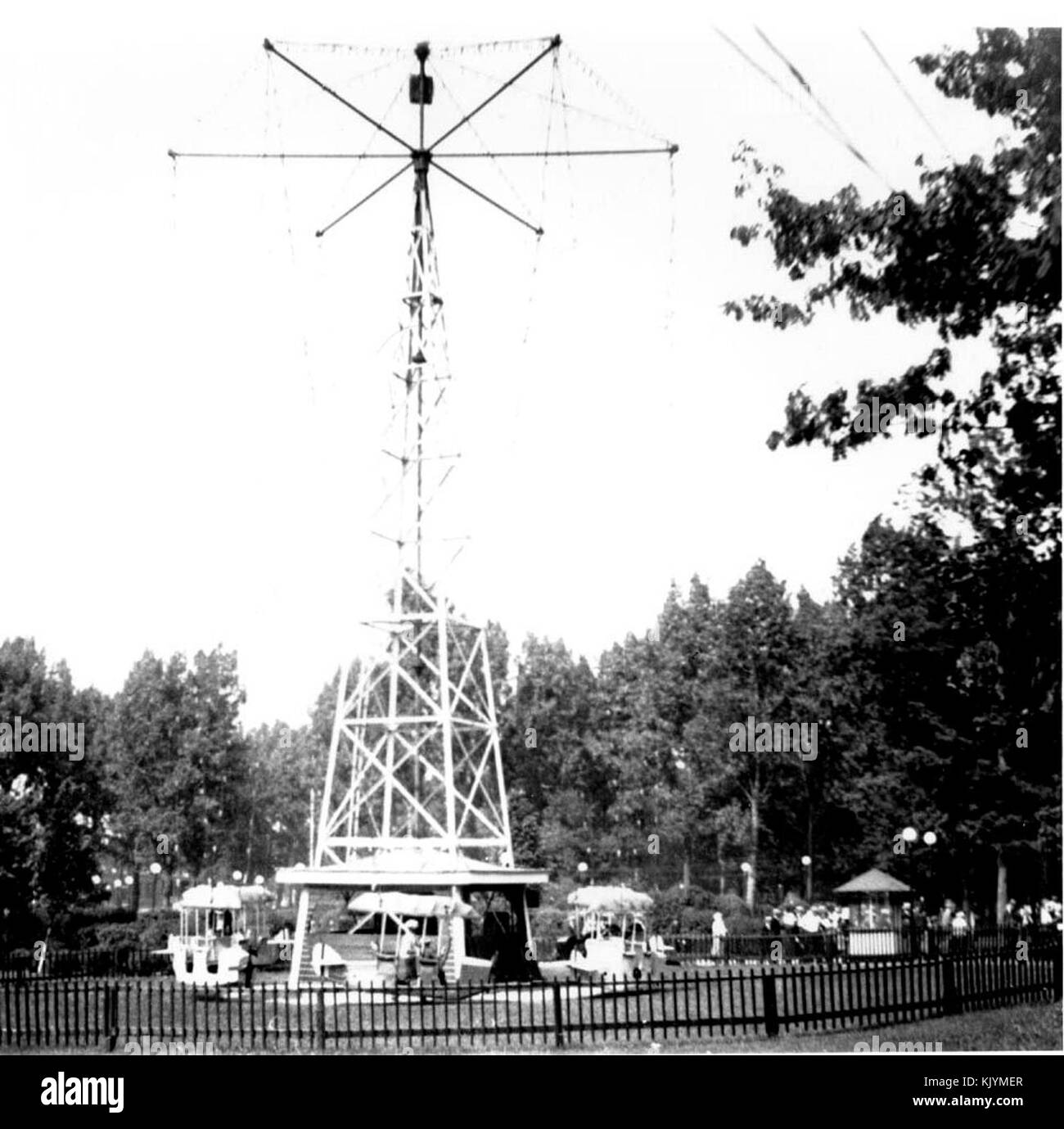 1925 Central Park The Circle Swing Stock Photo - Alamy