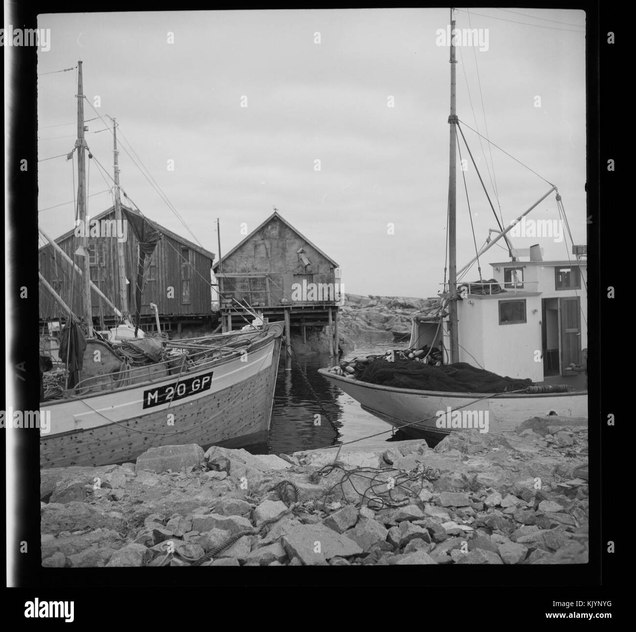 Vintage harbor scene Black and White Stock Photos & Images - Alamy