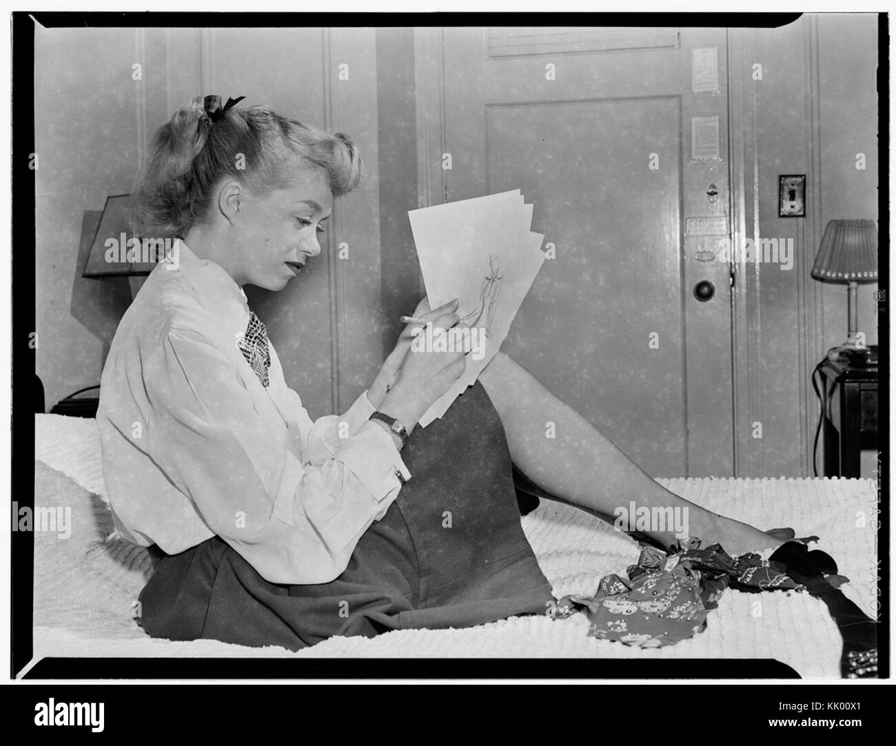 (Portrait of June Christy, 1947 or 1948) (LOC) (4888674586 Stock Photo ...