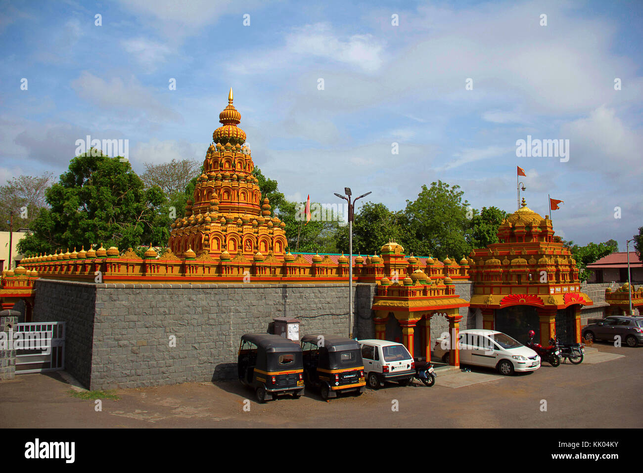 Pandharpur vitthal temple hi-res stock photography and images - Alamy