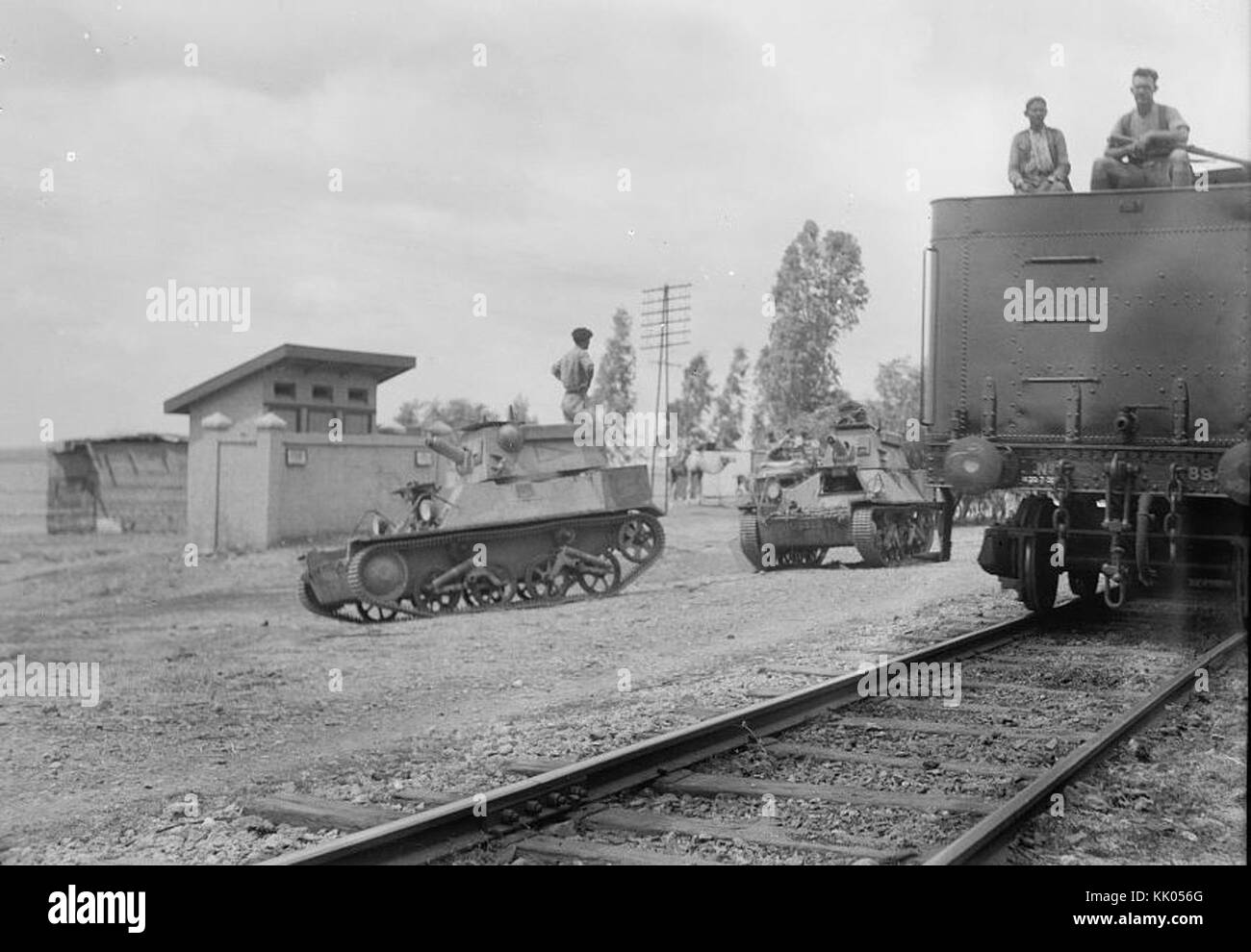 Armoured tanks hi-res stock photography and images - Alamy