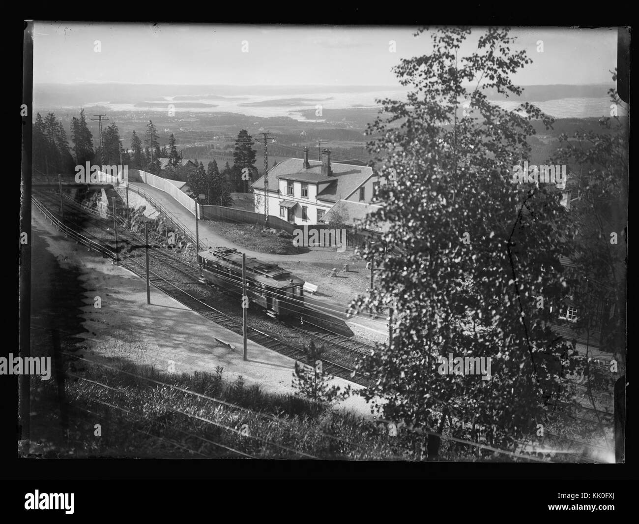 Ski jump holmenkollen oslo Black and White Stock Photos & Images - Alamy