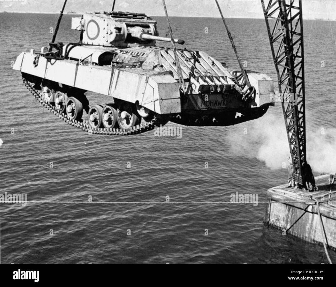 Valentine tank hi-res stock photography and images - Alamy