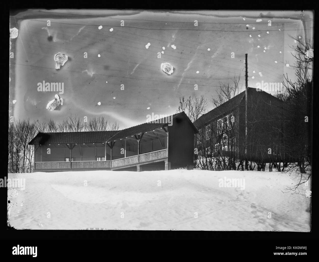 This historical photograph shows Grefsen Tuberkulosehjem, a ...