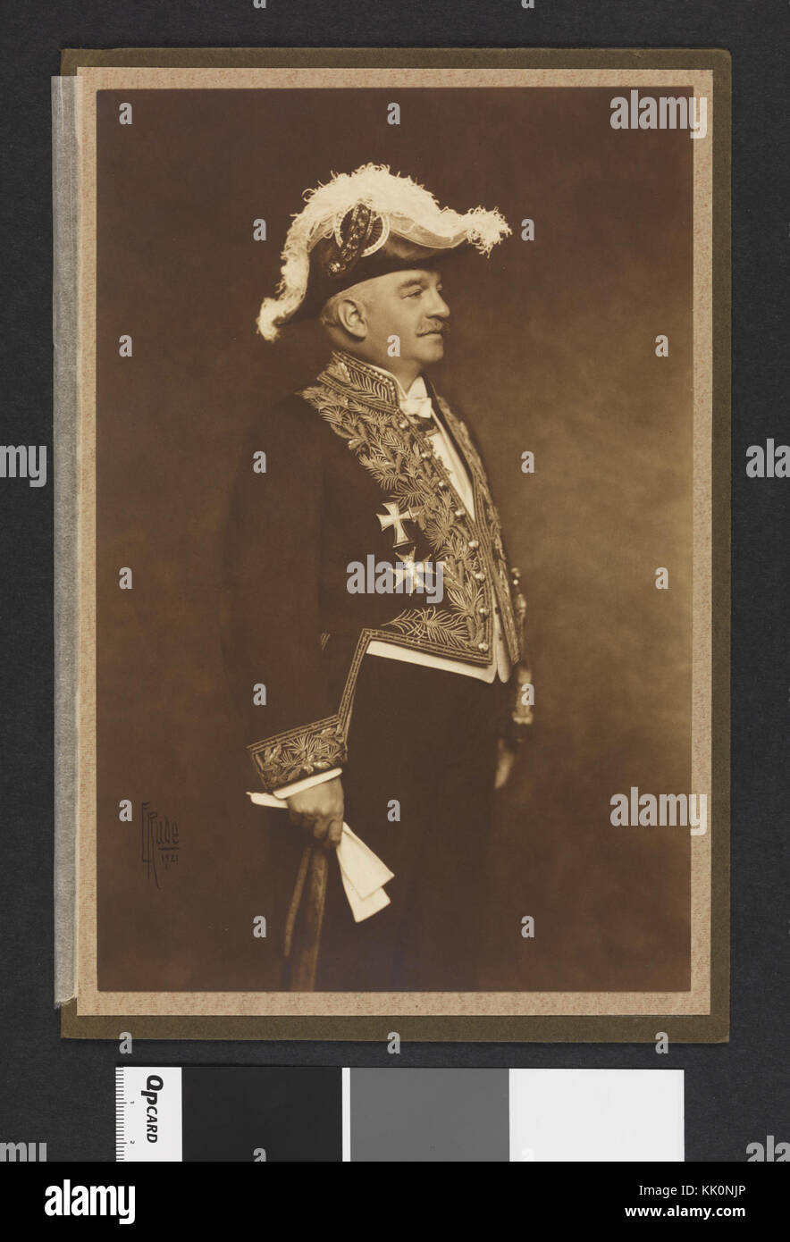 This photograph shows Sam Eyde in a diplomatic uniform, taken in 1914 ...