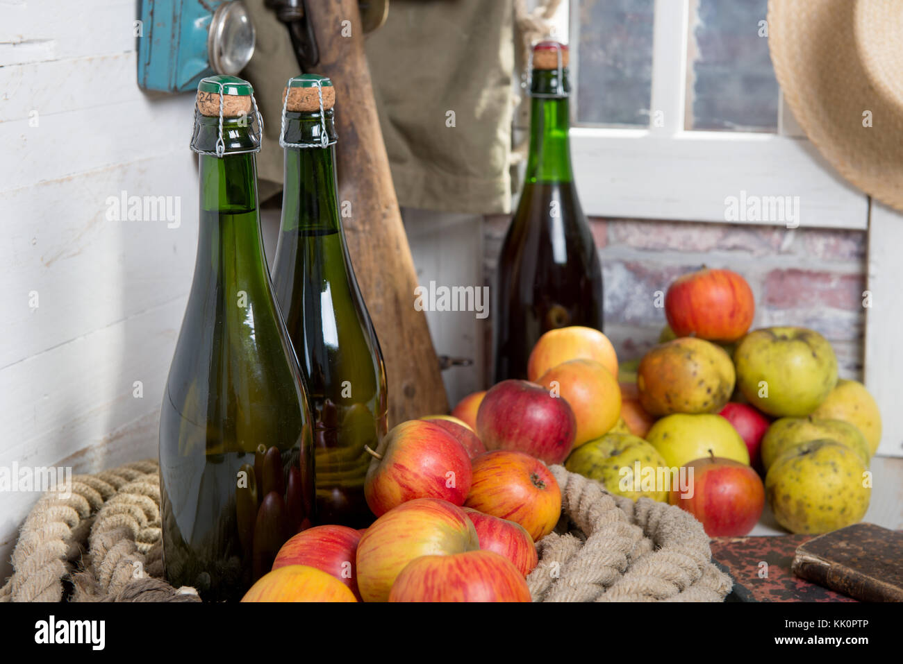 Cider farm normandy hi-res stock photography and images - Alamy