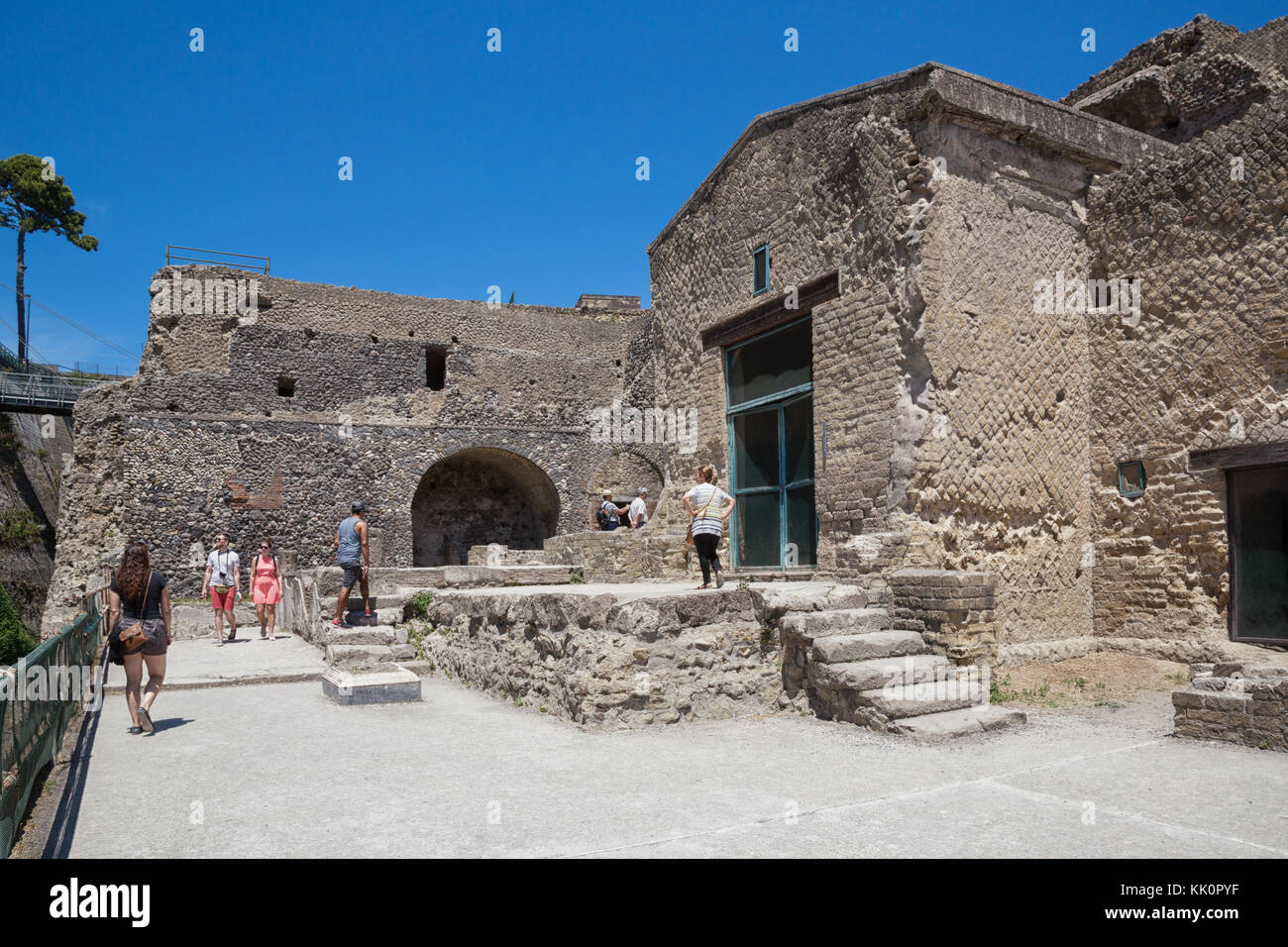 Ercolano (Italy) - Situated on a volcanic plateau overhanging the sea ...