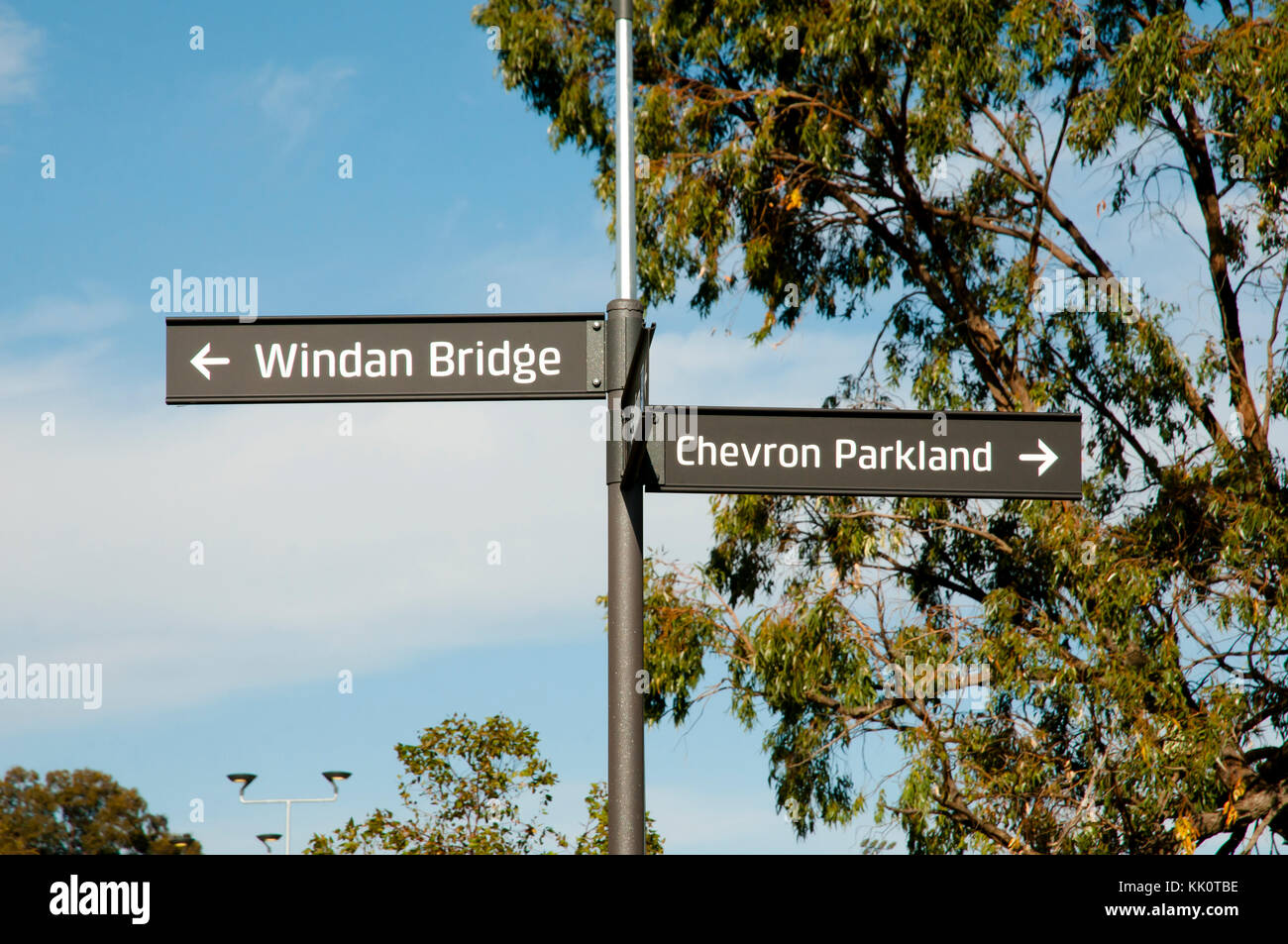 Windan Bridge & Chevron Parkland Signs Stock Photo - Alamy