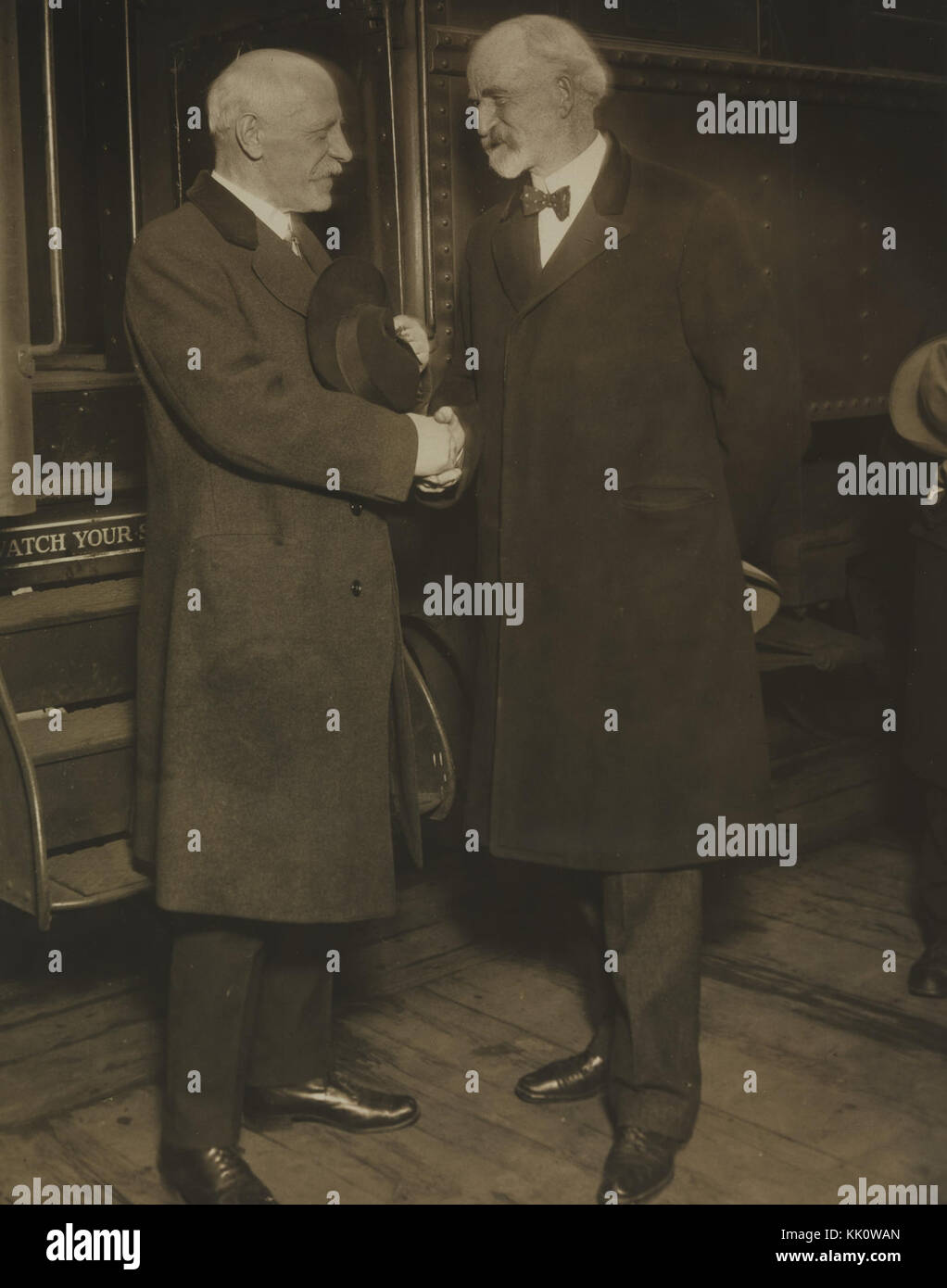 Edmond meany hi-res stock photography and images - Alamy