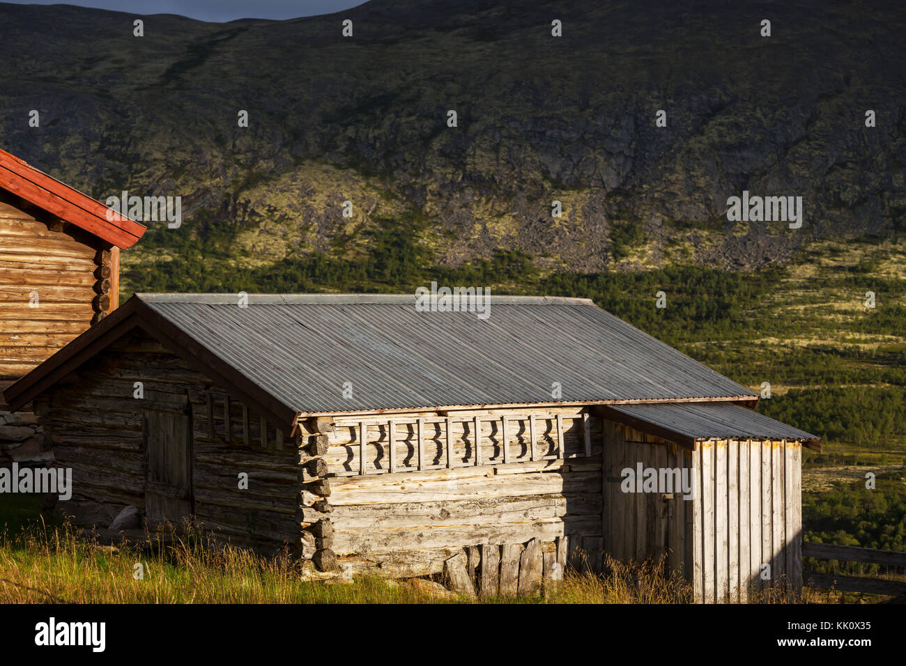 wooden huts in Norway mountains Stock Photo - Alamy