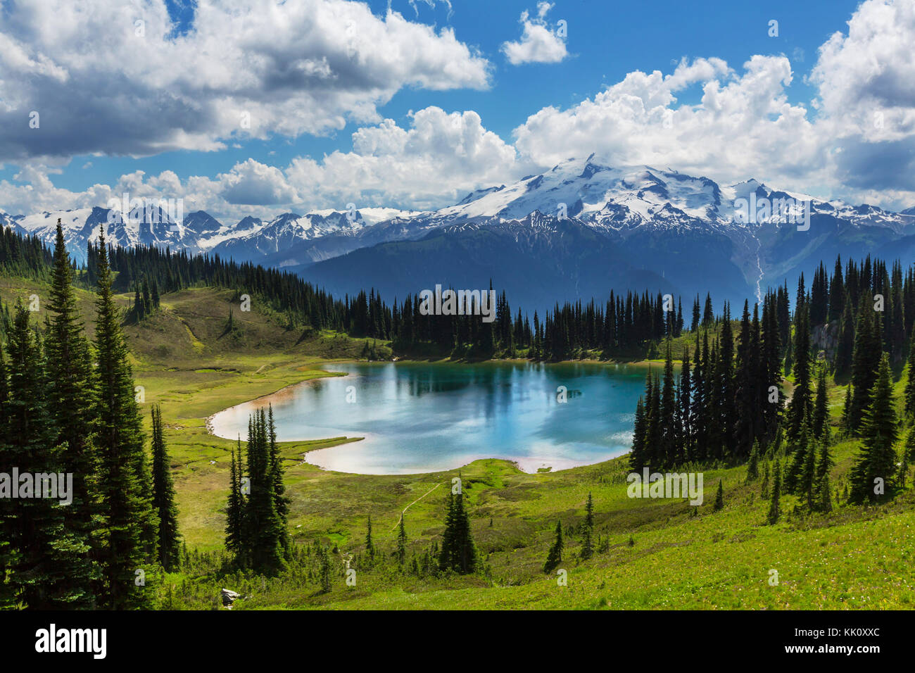 Image lake and Glacier Peak in Washington,USA Stock Photo - Alamy