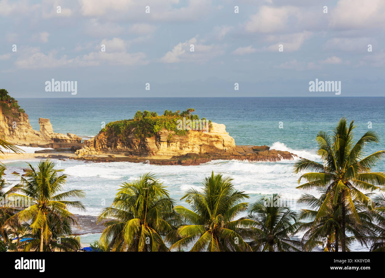 Klayar beach, Indonesia Java Stock Photo - Alamy