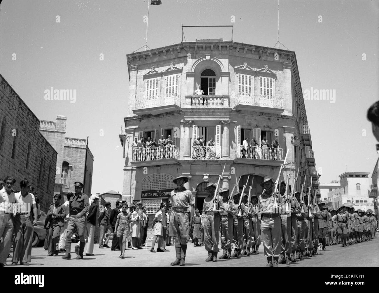 Australian army ww2 Black and White Stock Photos & Images - Alamy