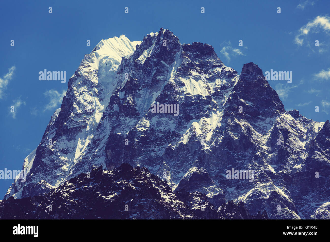 Scenic view of mountains, Kanchenjunga Region, Himalayas, Nepal Stock ...