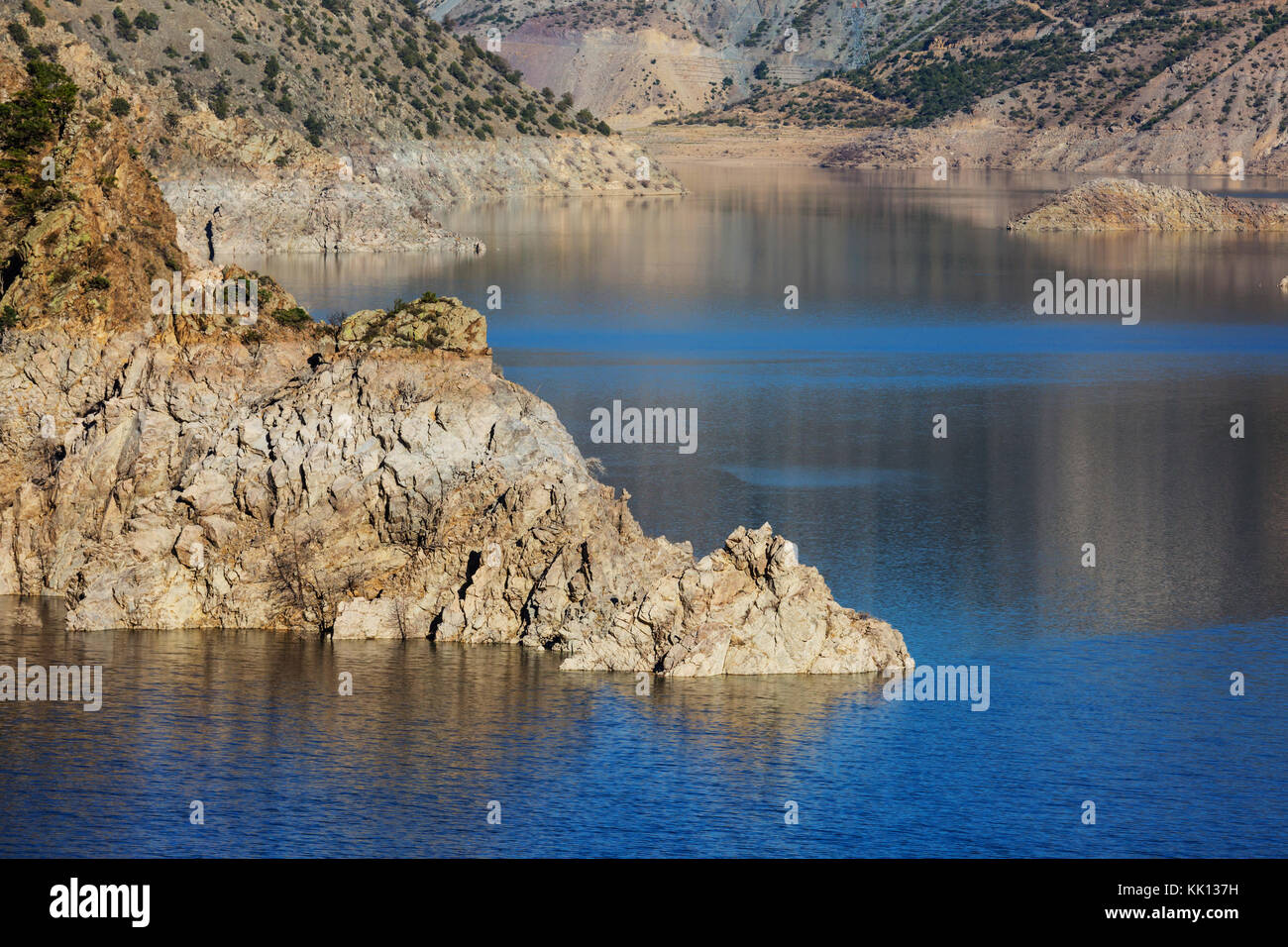 Lake in Turkey. Beautiful mountains landscapes Stock Photo - Alamy