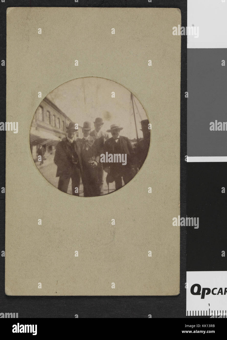 Sam Eyde med gruppe i Arendal 1888 no nb digifoto 20160425 00153 bldsa ...