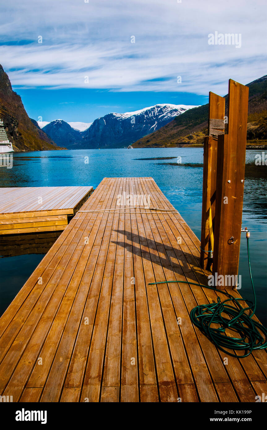 Wood sd hi-res stock photography and images - Alamy