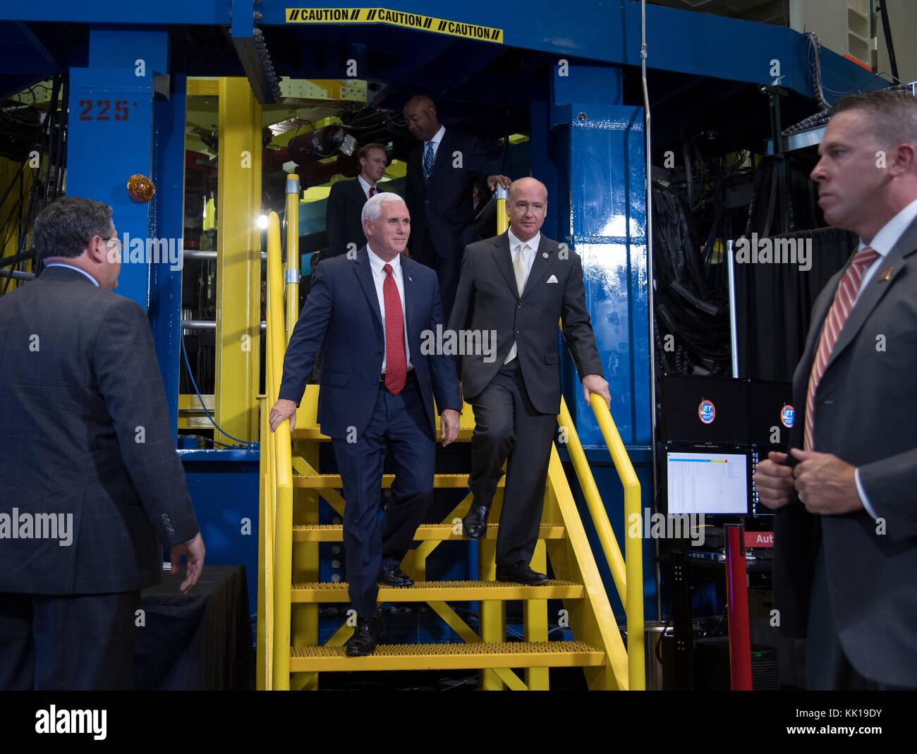 Payload operations integration center hi-res stock photography and ...