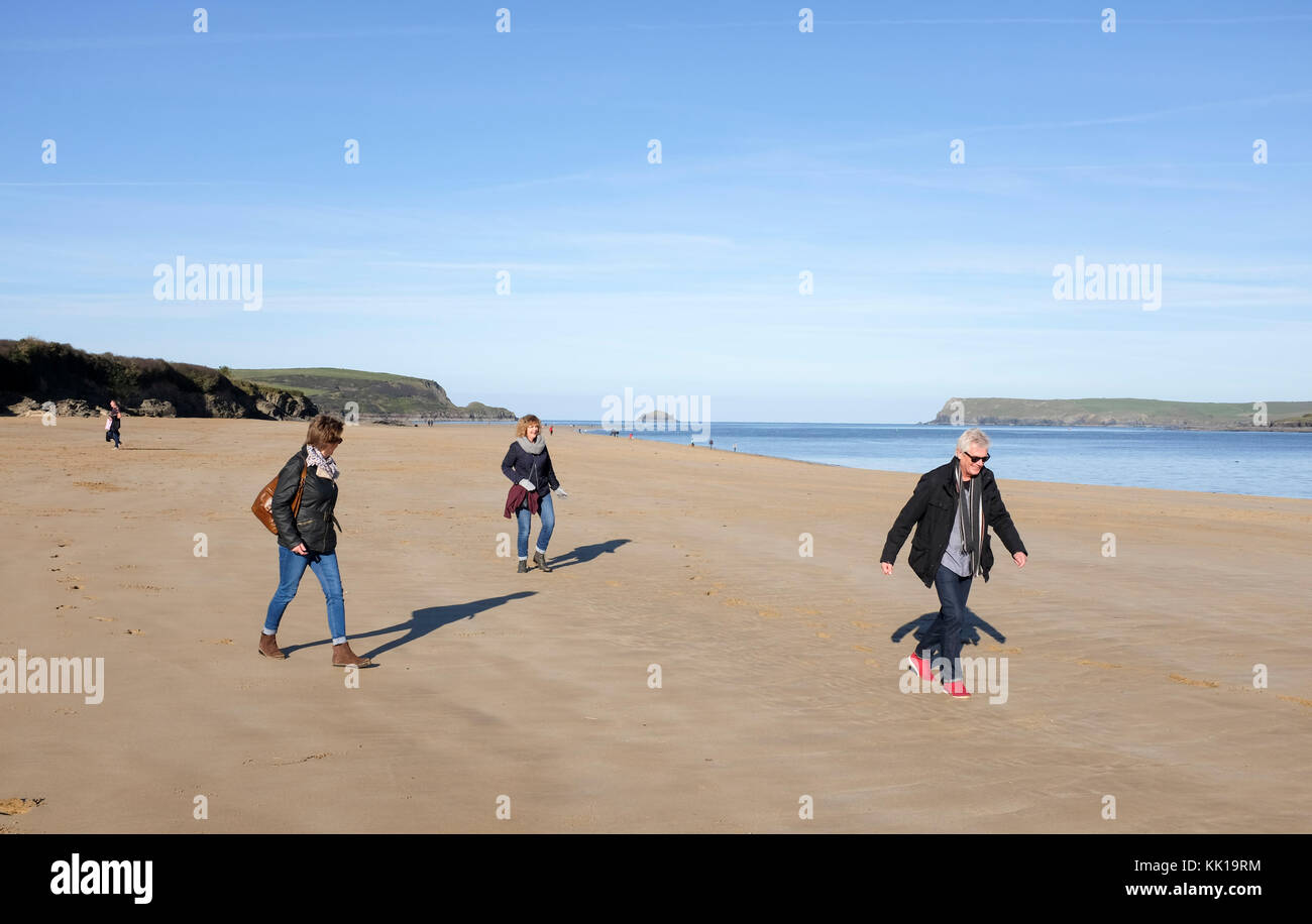 Beaches camel hi-res stock photography and images - Alamy