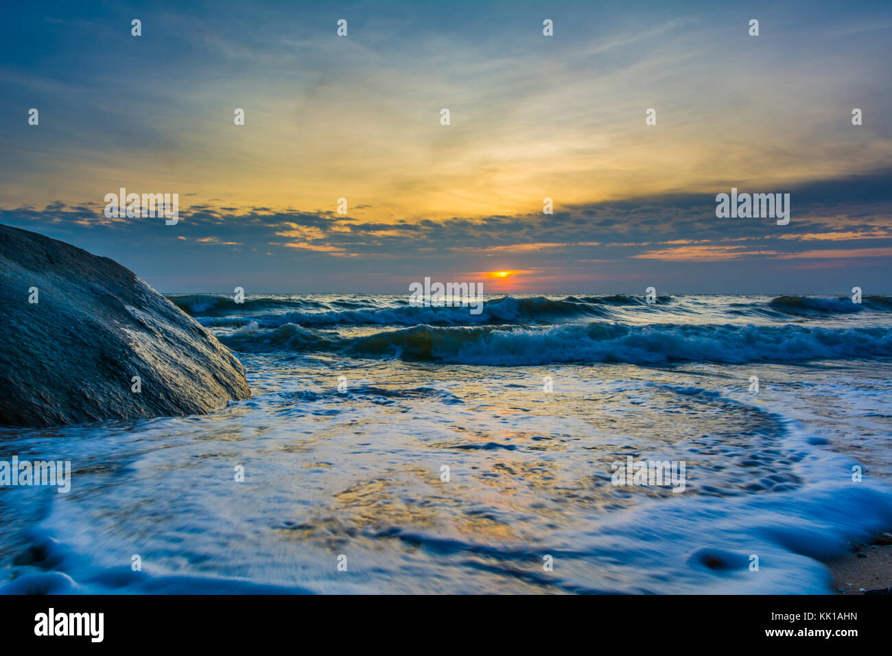 Beautiful sunrise over the sea Stock Photo - Alamy