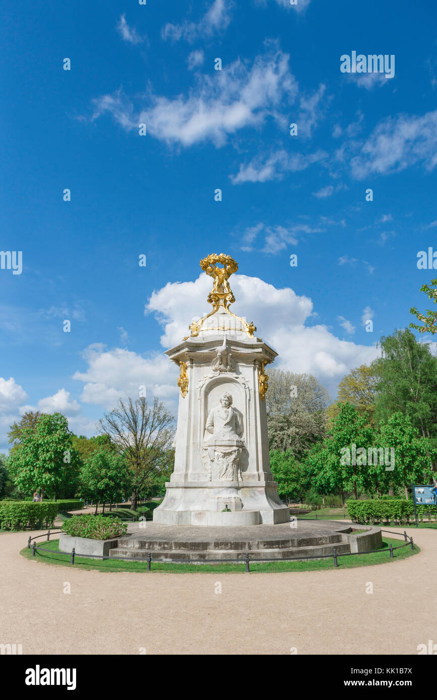 Denkmal High Resolution Stock Photography and Images - Alamy