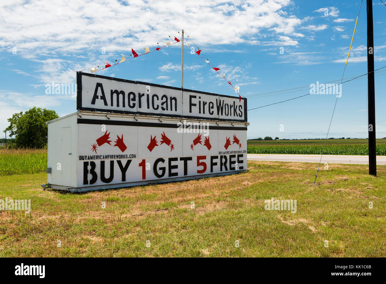 Fireworks in a corn field hi-res stock photography and images - Alamy