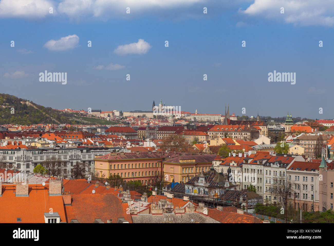 Prague skyline castle living hi-res stock photography and images - Alamy
