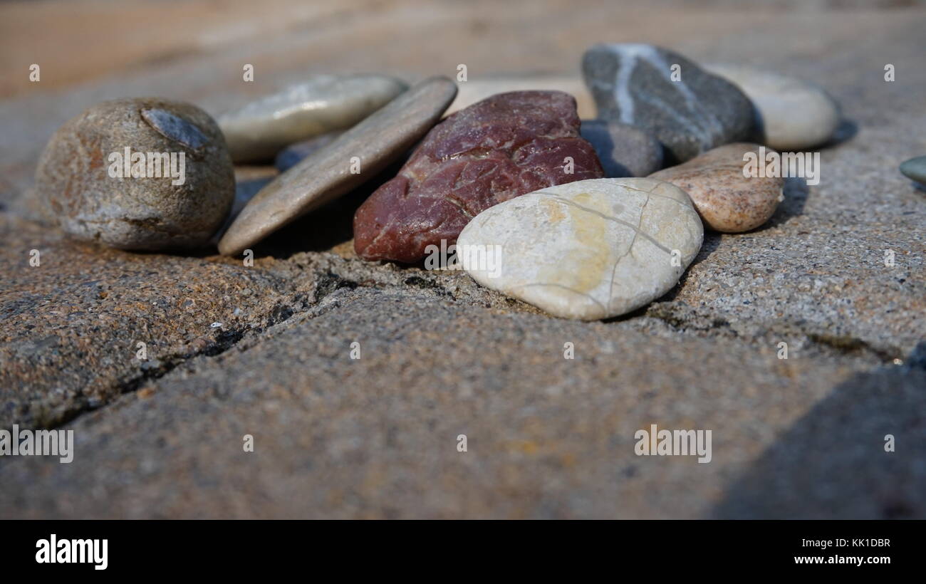 Collection of pebbles hi-res stock photography and images - Alamy