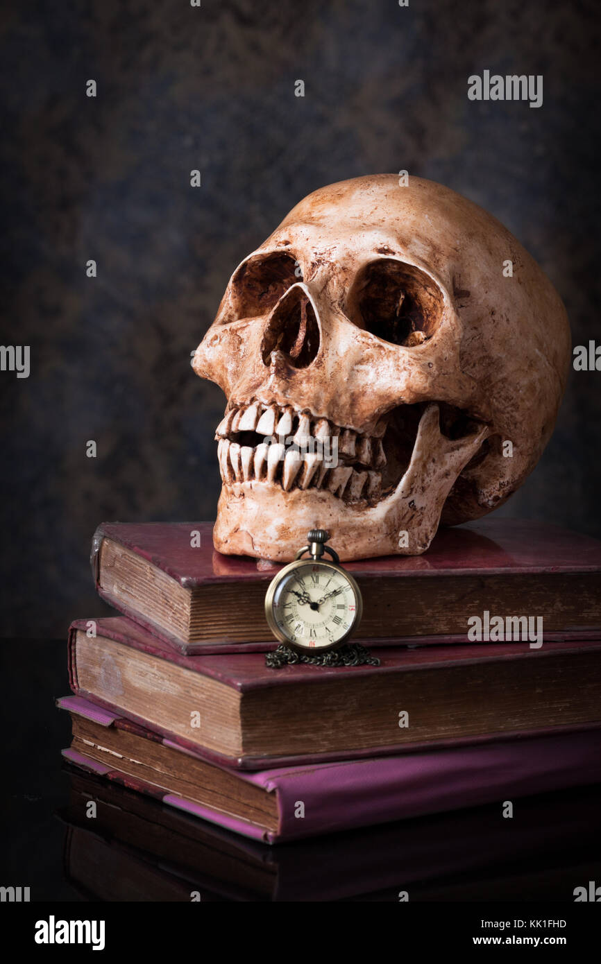 Pocket watch human skull time hi-res stock photography and images - Alamy