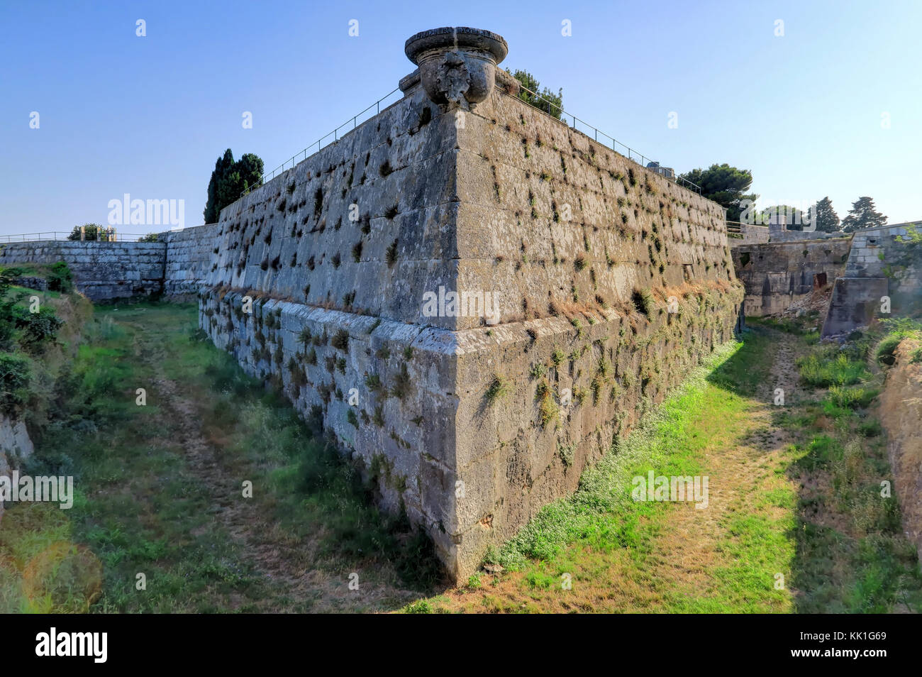 Corner view of fort hi-res stock photography and images - Alamy