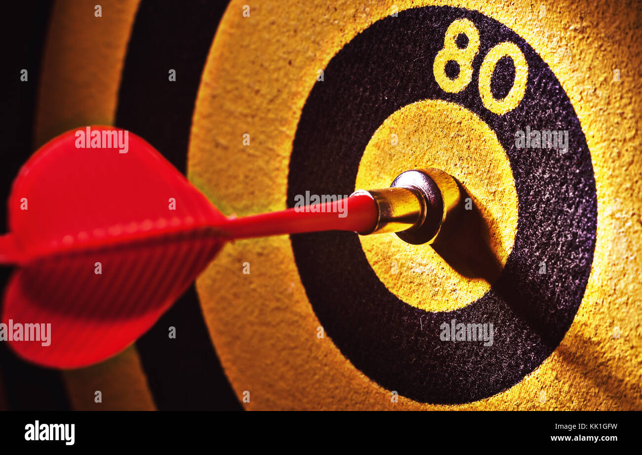 Dart & target Stock Photo - Alamy