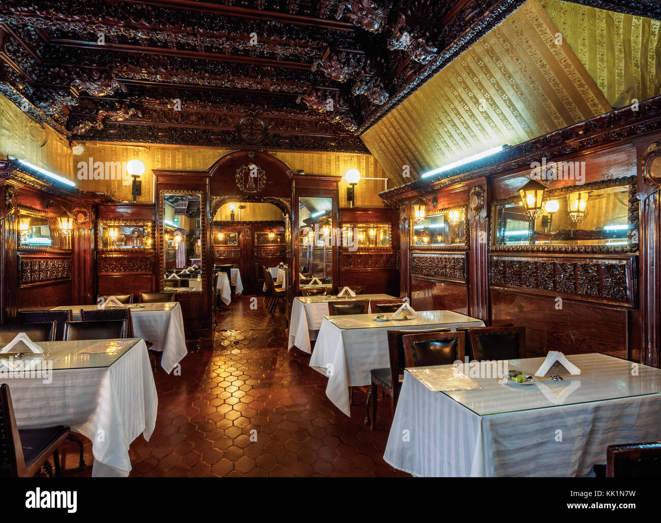 La Merced Restaurant, Old Town, Lima, Peru Stock Photo - Alamy