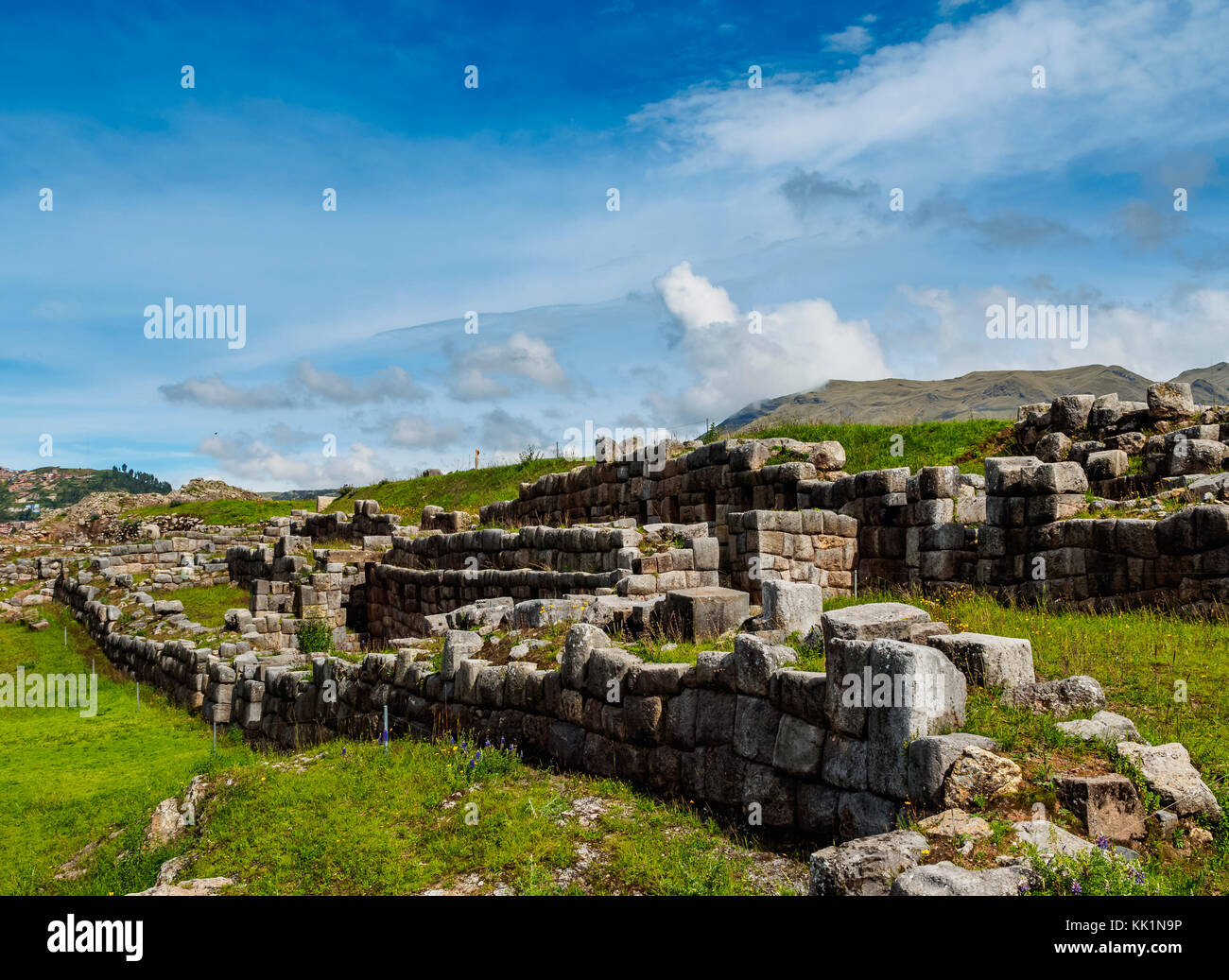 Sacsayhuaman ruins hi-res stock photography and images - Alamy