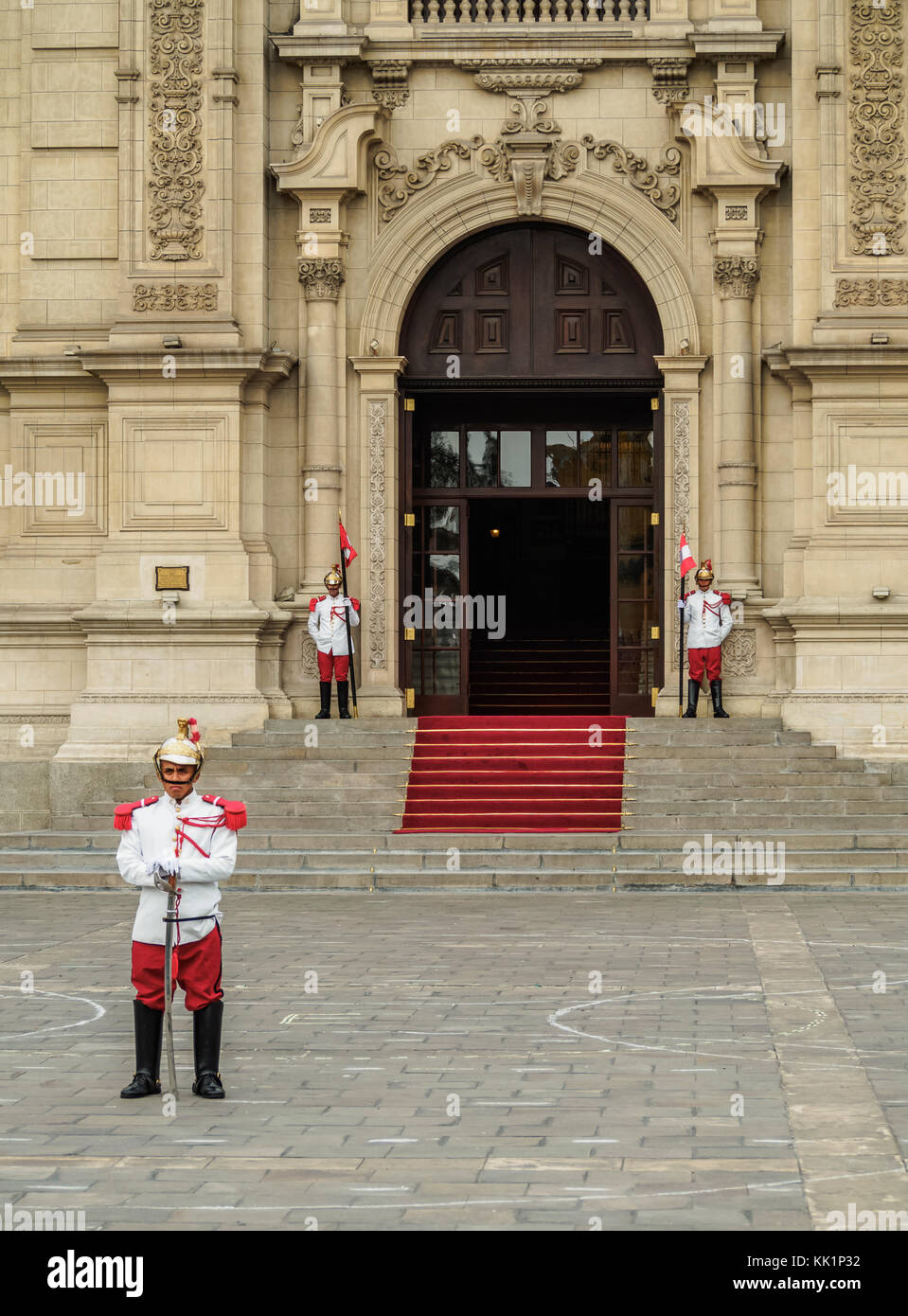 Palace lima peru hi-res stock photography and images - Alamy