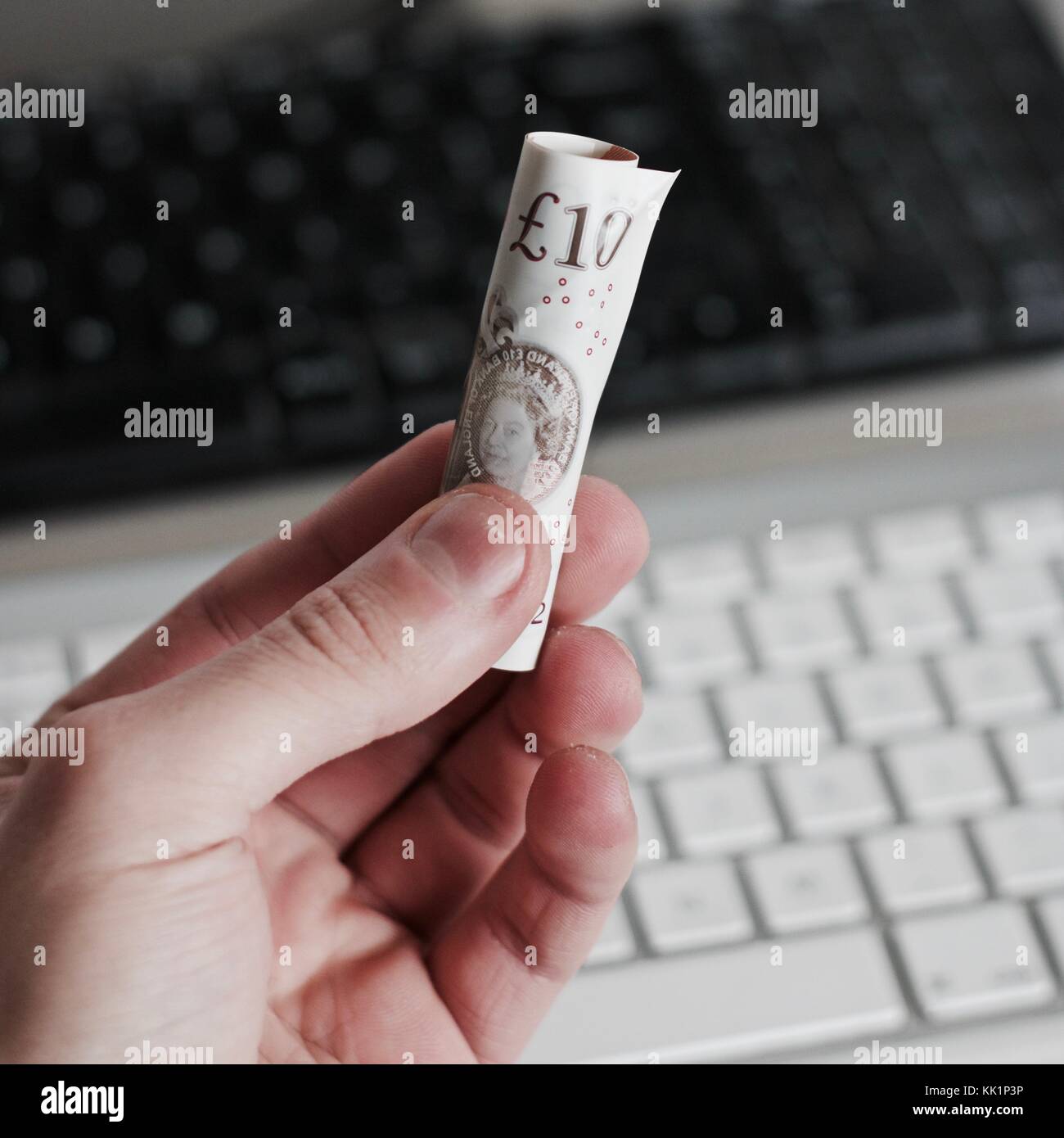 Keyboard money hi-res stock photography and images - Alamy