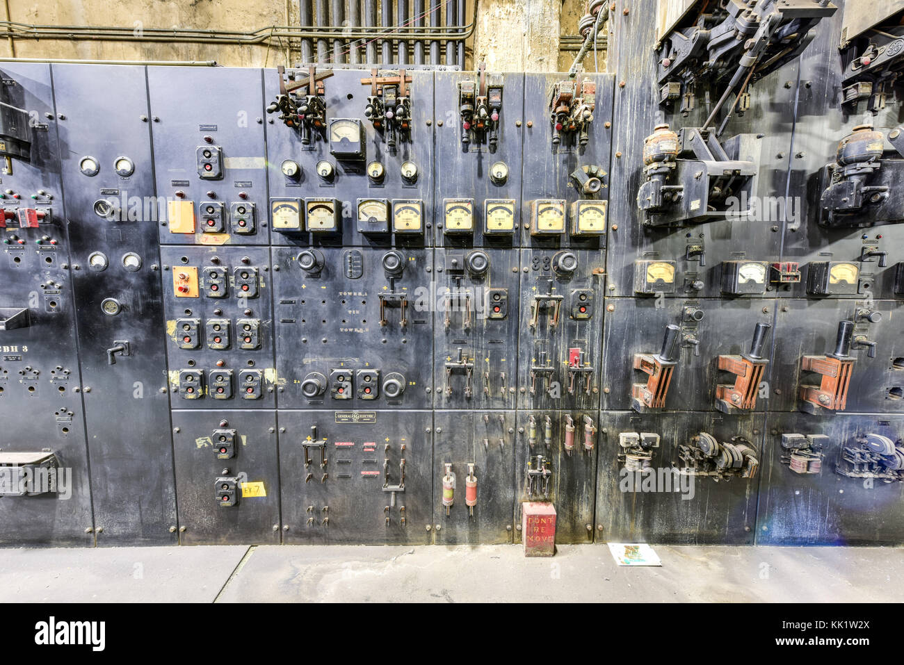 Old general electric building hi-res stock photography and images - Alamy