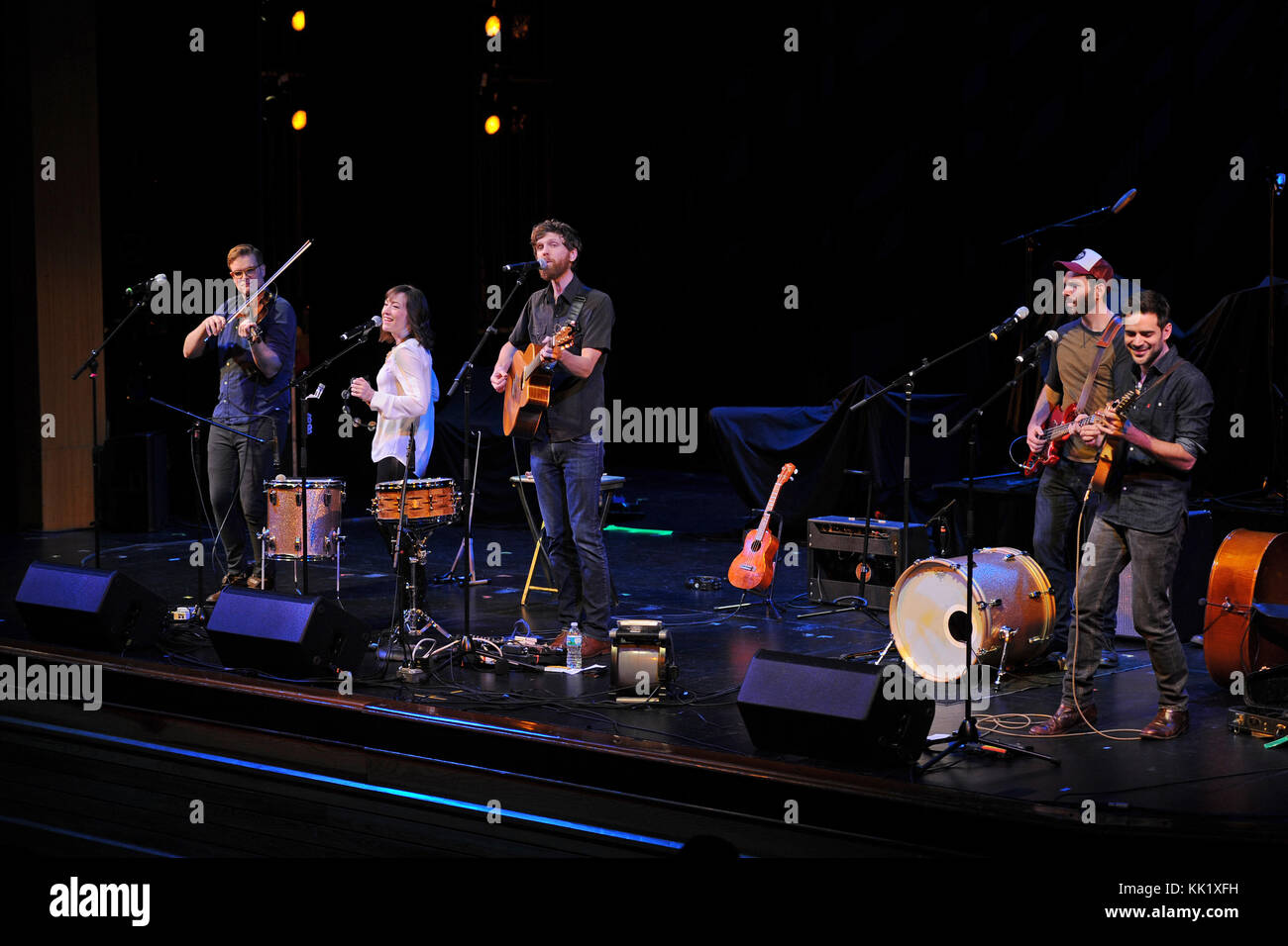 FORT LAUDERDALE, FL - JANUARY 25: Bobby Chase, Leslie Rodriguez, Justin ...